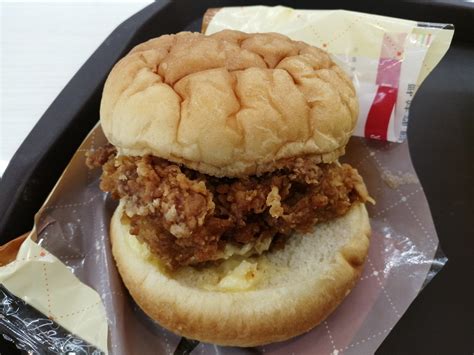 美食地圖 原賞 勁辣雞腿堡超市商品