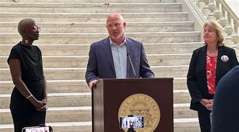 Former Uga Football Player Scott Cochran Behind Georgias New Effort To Promote Addiction