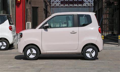 2023 Newly Brand High Speed New Micro Car Small Electric Car Premium