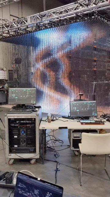 Parametricarchitecture On Instagram What Is Dancing There Raytk Content Running On An Led