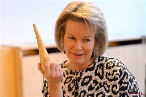 Mathilde Bezocht Vuilnisbelt “ze Gaf Hen Een Knuffel”