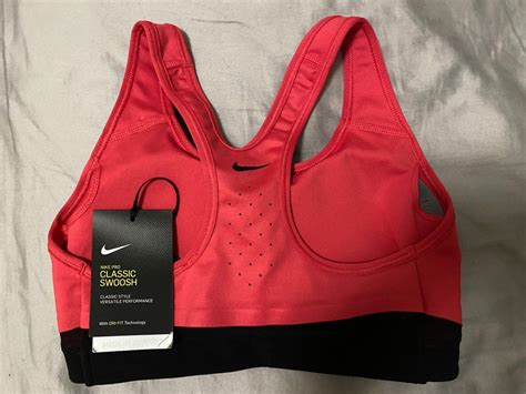 Nike Pro Sports Bra Women S Fashion Activewear On Carousell