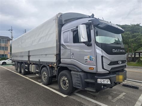 화물차전문매매 임용운부장입니다 ☆상담문의 010 2101 2588 차 명 프리마 26톤 후축 상승윙바디 연 식 19년 4월 대형화물차전문 평택항매매