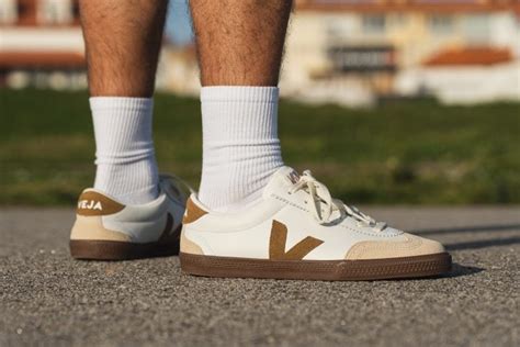 Cut In Half Veja Volley Review 2025 Runrepeat