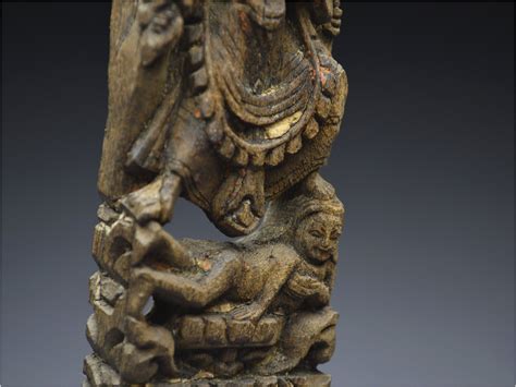 Nepal 16th 17th Century Small Wooden Archit Antikeo