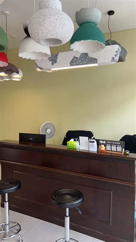 Removable Acrylic Shade Table Light Rechargeable Battery Cordless Lamp