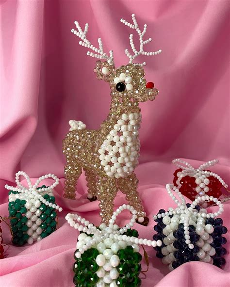 СУМКИ ИЗ БУСИН ОБУЧЕНИЕ МК КУРСЫ ️💚 ️‍🔥 Данный набор сердечек выполнен на заказ в виде