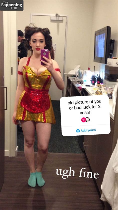 Kat Dennings Sexy Photos TheFappening