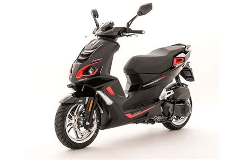 Motorrad Vergleich Peugeot Speedfight 4 50 4t 2015 Vs Peugeot