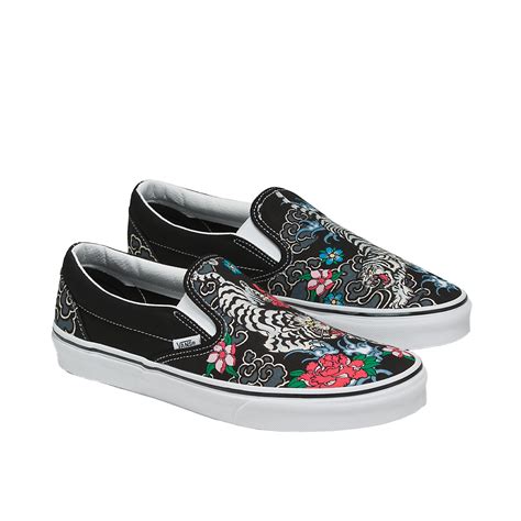 Vans Classic Slip On Shoe Tiger Floral Multicolor True White Billion