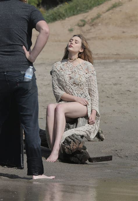 Sexy And Successful Photos Of Elizabeth Olsen