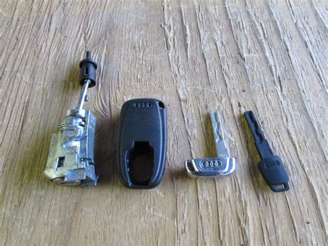 Audi Oem A4 B8 Physical Door Lock Key Set 8t1837167 2008 2009 2010 2011 2012 2013 2014 2015 A5
