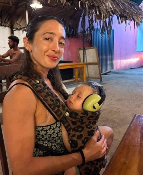 “아가야 엄마가 지켜줄게”…총격 테러 속에서도 품속 아들 지킨 母情