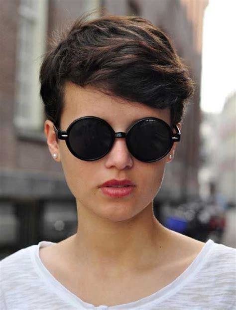 Pixie Cuts New Short Hairstyles For Oval Faces Hairstyles Weekly