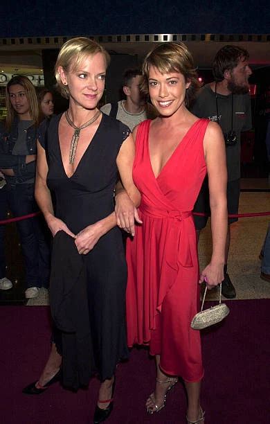 Hermione Norris And Kimberley Joseph Arrives For The Premiere Of Old Photo Eur 654 Picclick Fr