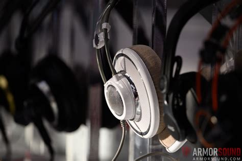 Active Noise Cancelling Vs Passive Noise Isolation Whats The Difference Armorsound