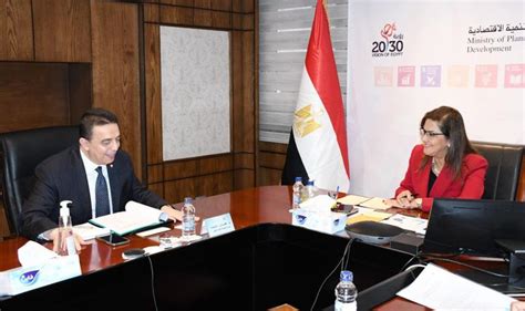 وزيرة التخطيط والتنمية الاقتصادية تلتقي أمين عام البنك الإسلامي للتنمية