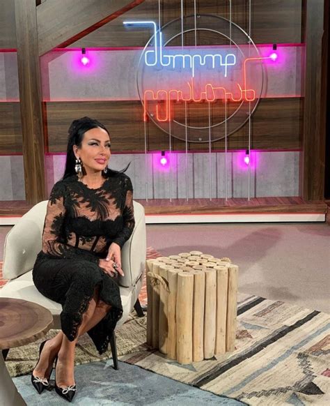 Ok ლელა წურწუმიას 10 თვალისმომჭრელი ჩაცმულობა Ok Magazine