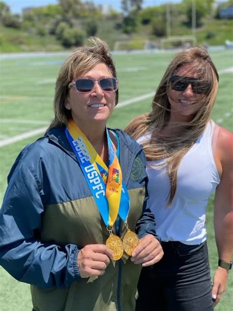 Lori Moneys Instagram Twitter And Facebook On Idcrawl