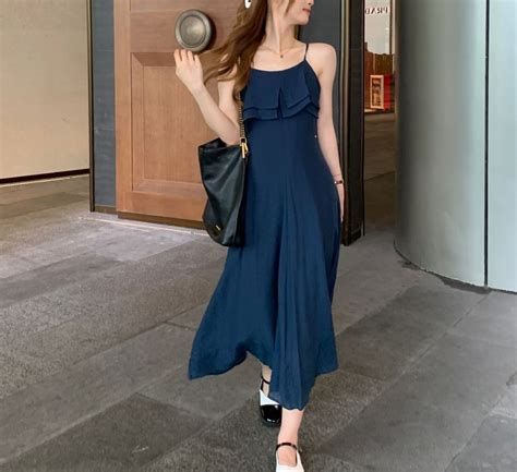 더블제이 여름휴가시원한신혼신행바캉스해외여행 프릴 가슴 쉬폰 딥블루그린 컬러감 예쁜 롱 나시 원피스