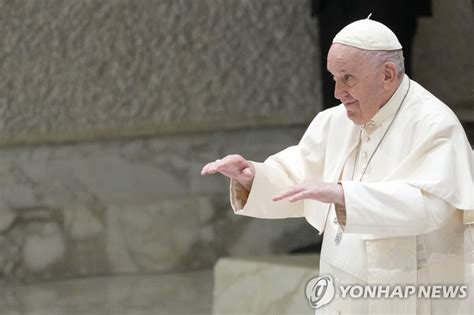 교황 25일 세계 평화를 위한 기도의 날 참석 나무뉴스
