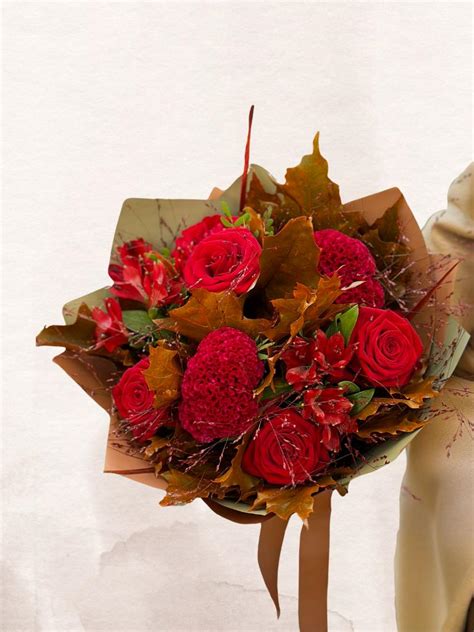 Gėlių Puokštė Raudonas Ruduo Gėlių Loftas