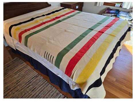 Vintage Pendleton Wool Blanket 5 Stripe Great Condition 79 By 70 Inches Been Stored In Cedar For