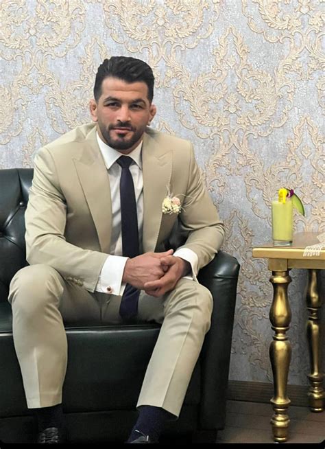 عکس‌ اولین تصاویر از حسن یزدانی و همسرش در مراسم عروسی خبرآنلاین