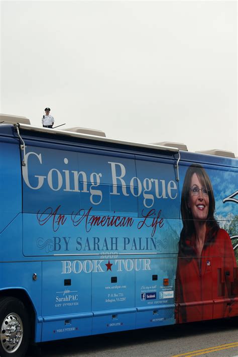 Going Rogue Guarded Sarah Palin Book Tour Sergioleenen Flickr