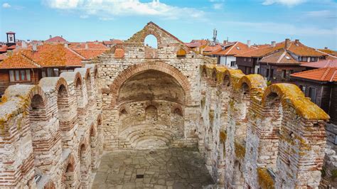 Несебър и неговите великолепни църкви