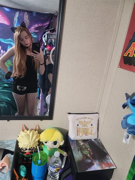 Redhead Kitten R Redheadbeauties