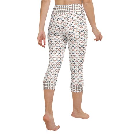 Elaine Yoga Capri Leggings • Pickwick And Plum Leggings