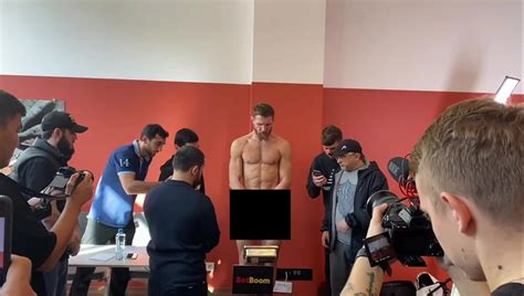Cfnm Weigh In Thisvid Com