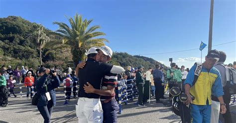 中島啓太が初の賞金王 それでもどん欲「来週勝ちたい。まだ喜ぶのは早い」／国内男子ゴルフ サンスポ