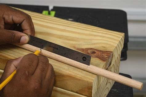 Make Your Own Floating Shelves With This Simple Technique