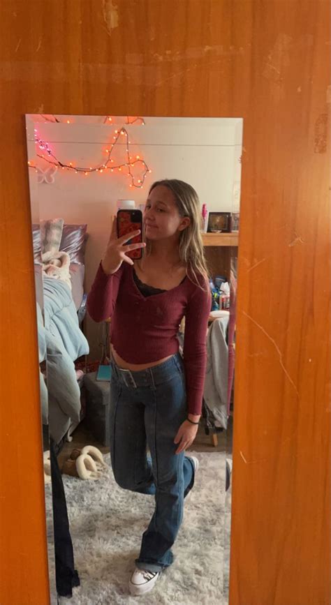 Elena Gilbert Fall Fashion Outfits