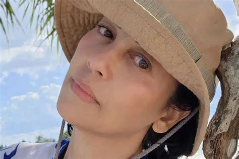 Biodata Dan Agama Meriam Bellina Artis Yang Sempat Dijuluki Bom Seks