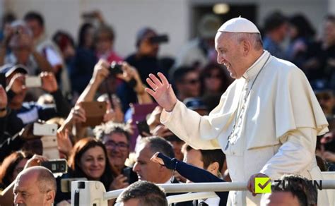 Монгол Улсад айлчилж буй Ромын ПАП Францис гэж хэн бэ