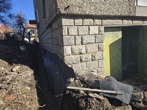 ᐉ Дренаж на Къщи ️ Дренажни Системи Топ Цени Отводняване Двор Основи София