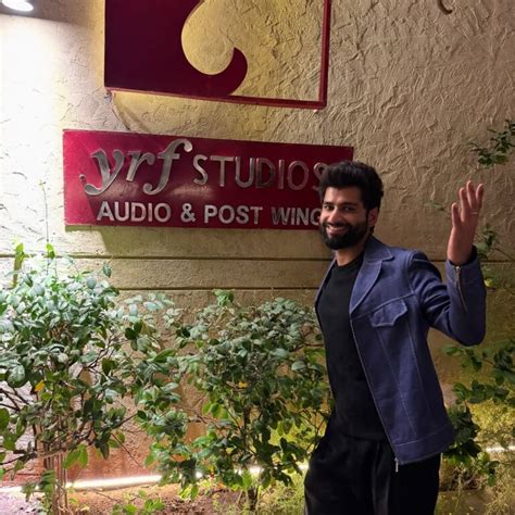 Harsh Gujral Net Worth Age Personal Life Controversy And Shows