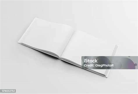 디자인 광고의 프리젠 테이션을위한 현실적인 그림자 독서의 표준 개체와 함께 중간에 모작 빈 오픈 책 양장본에 대한 스톡 사진 및 기타 이미지 Istock