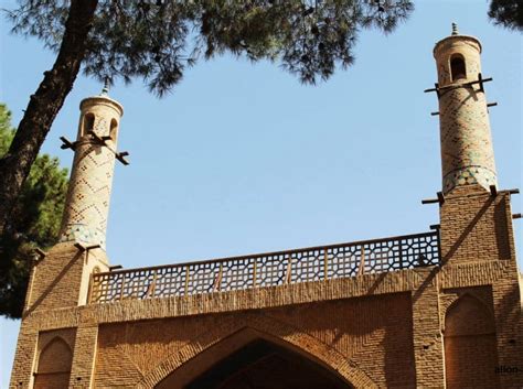 Menar Jonban Witness The Marvel Of Shaking Minarets