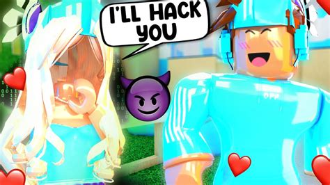 My Girlfriend HACKED ME In MM YouTube