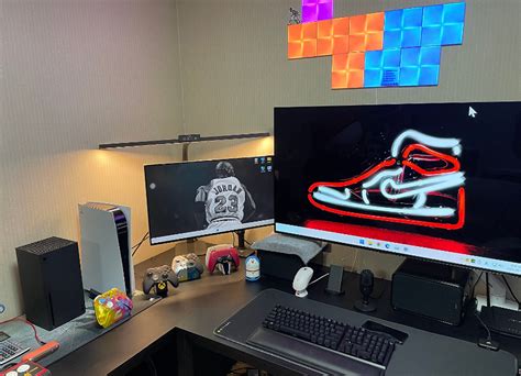 방사진 제 게임방에 드디어 Ps5 를 영입했습니다 플스엑박스위치 퀘이사존