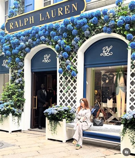 Blue And White Storefront Decor Ralph Lauren Hamptons Store Elegant