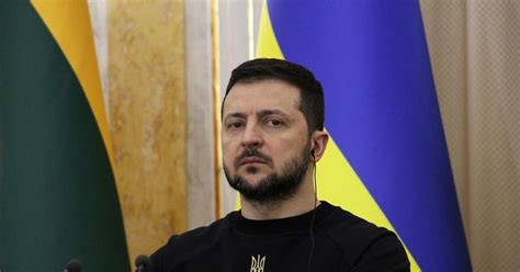 Рік незламності головні тези з пресконференції Зеленського в роковини вторгнення