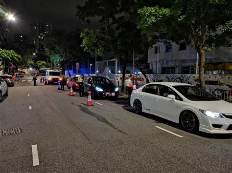 港島交通警放蛇搭的士 「狼死」司機濫收車資4倍當場斷正被捕 星島日報