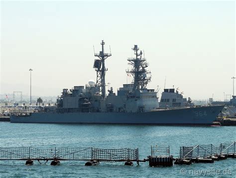 Uss Paul F Foster Dd 964