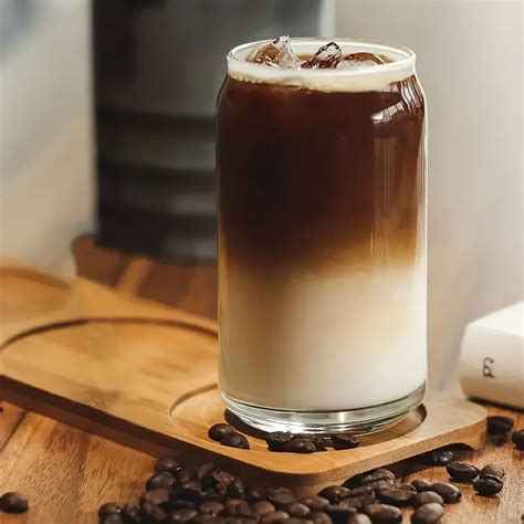 딸기 꽃 무늬 유리 컵 뚜껑 및 빨대 포함 아이스 커피용 미적 텀블러 재사용 가능한 누수 방지 다목적 음료 Temu