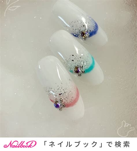 夏ハンドシンプルフレンチミディアム Kun Kunのネイルデザイン No7314804 ｜ネイルブック